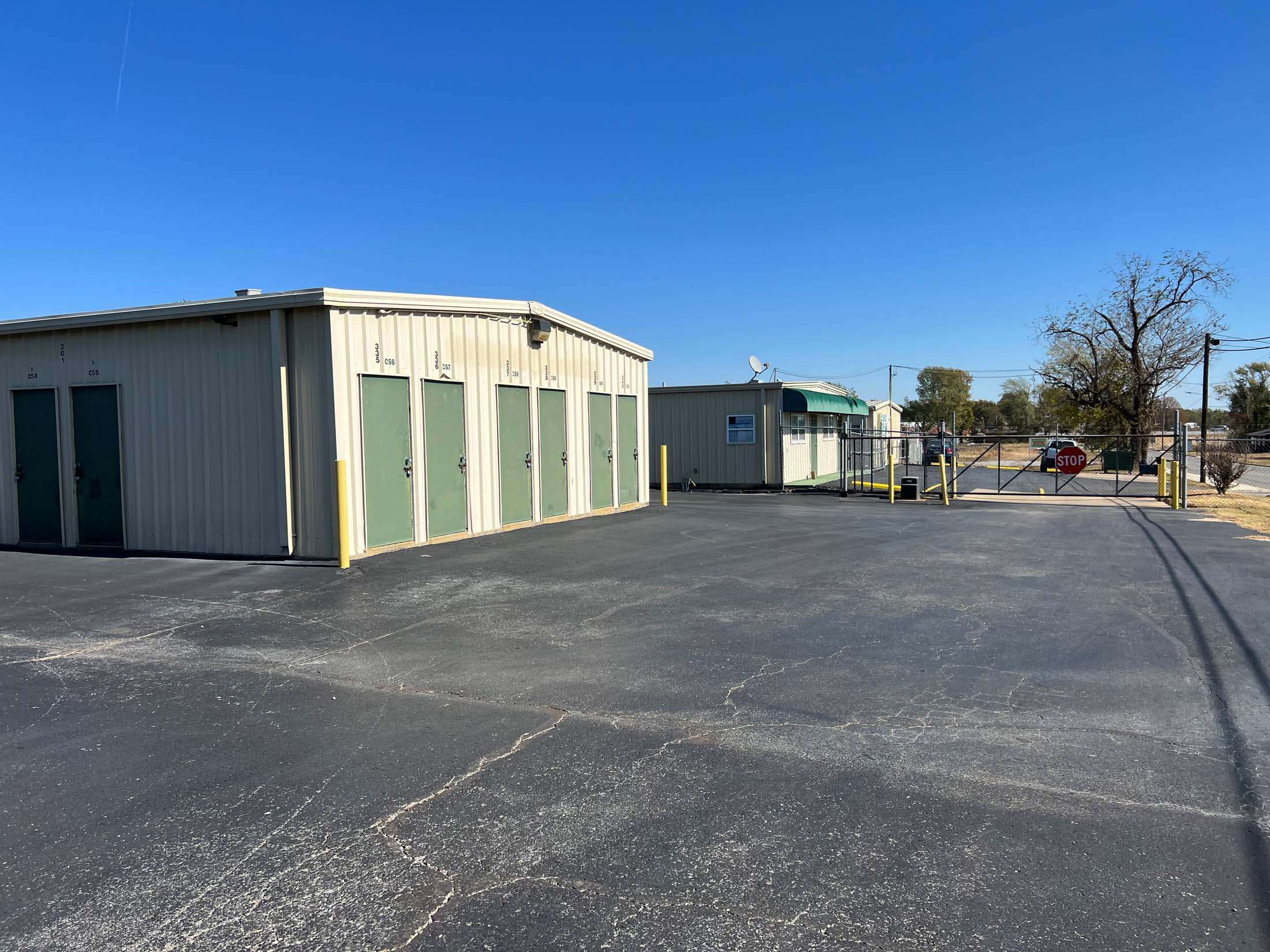 Self Storage Units & Storage Facilities | Legacy Self Storage