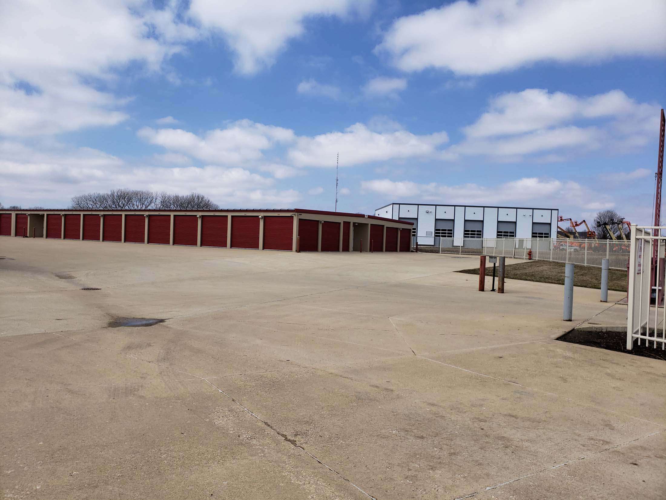 Self Storage Units on North Country Fair Drive, Champaign, IL